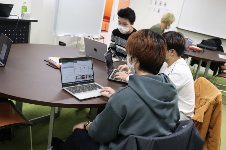 【開志専門職大学 情報学部×ランサーズ×ベネッセ】産学連携講座『開志でミライを考えよう!キャリアデザイン講座~「学び」を「稼ぐ」に変えるには